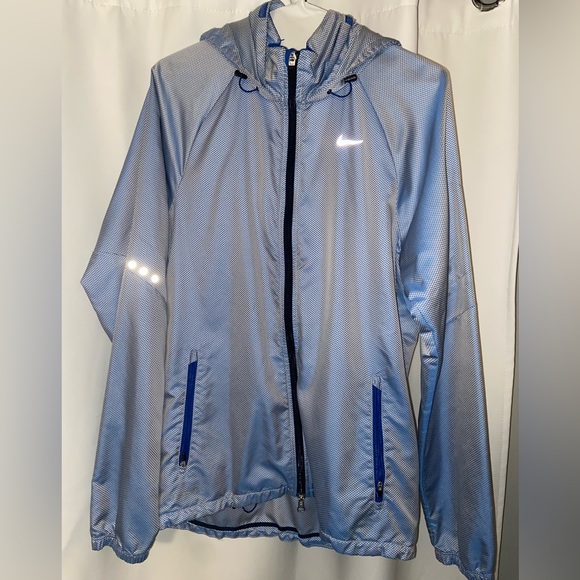Nike | Jackets & Coats | Nike Reflective Windbreaker | Poshmark